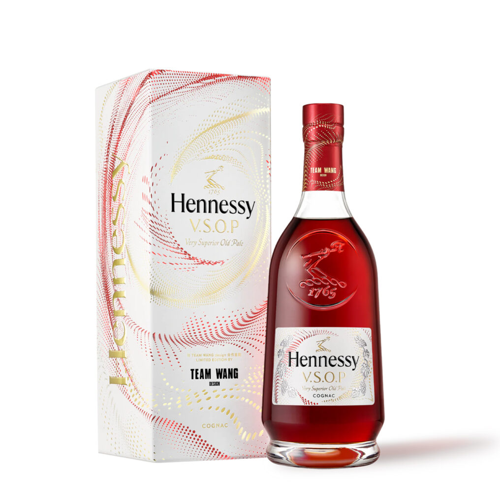 Hennessy VSOP By Team Wang Design Limited Edition 2023 70cl - Wine Online Malaysia - EC Beverages